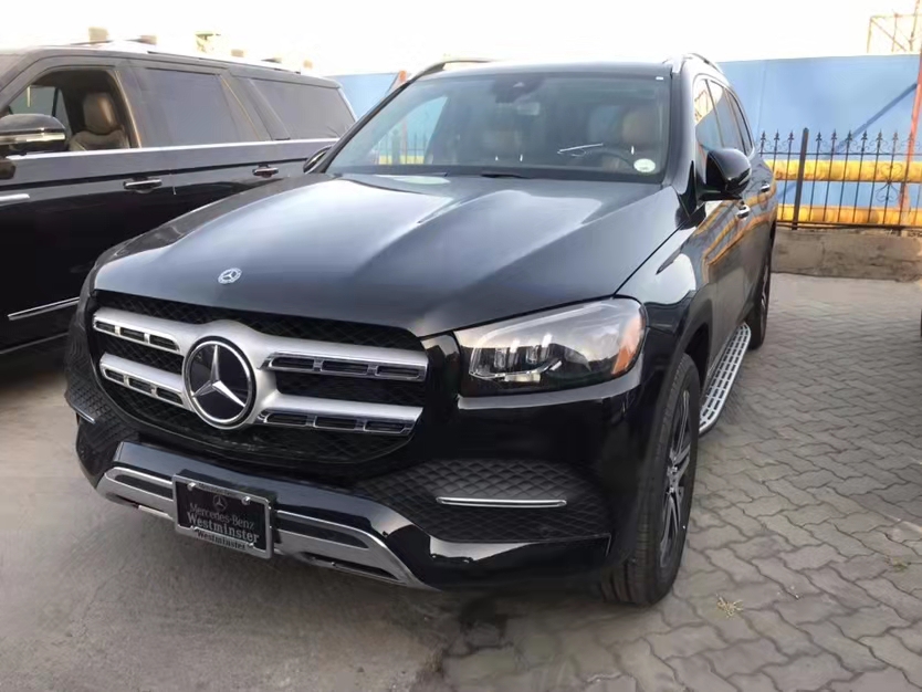 奔驰GLS450 21款 7座 全景20轮 天津港国六钜惠十月裸利出售_天津保税区汽车网 平行进口车报价 保税区汽车报价 保税区进口车SUV 天津保税区国际汽车城